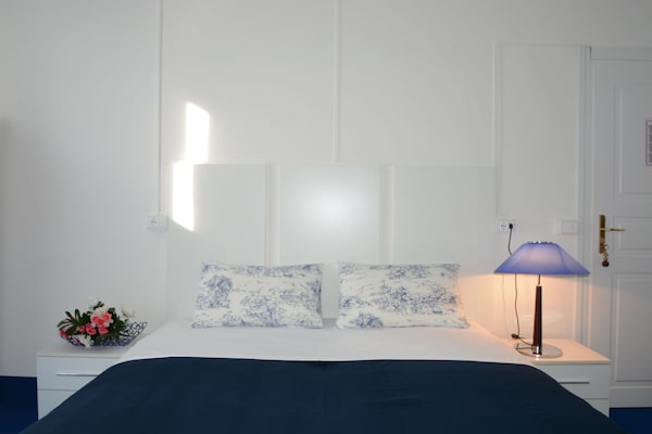 Olympia Hotel - Genoa