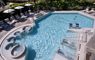 Piscina externa