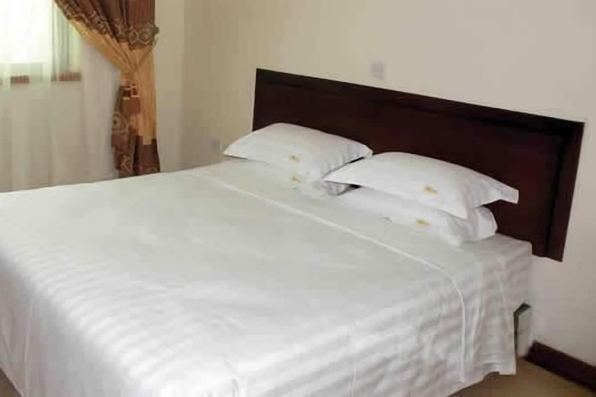 Quarto solteiro luxo | Roupas de cama premium, edredons de pluma, camas com colchões pillow-top