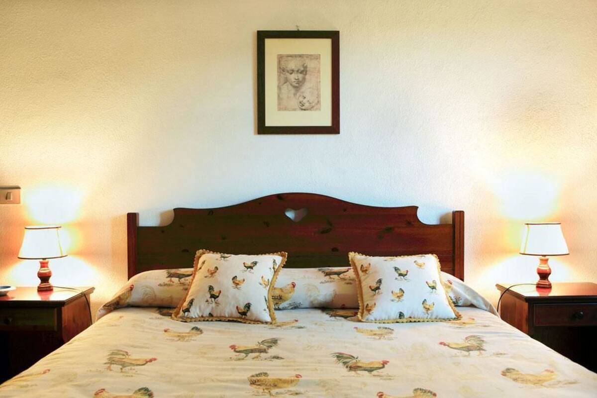 Quarto standard | Berços (sobretaxa), camas extras/dobráveis (sobretaxa)