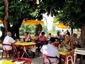 Refeições ao ar livre