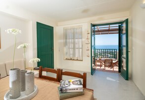 Vista para praia/oceano