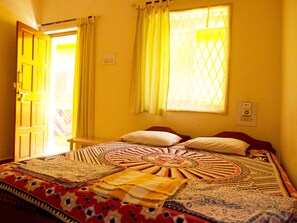 Quarto Standard | Secretária, Wi-fi grátis