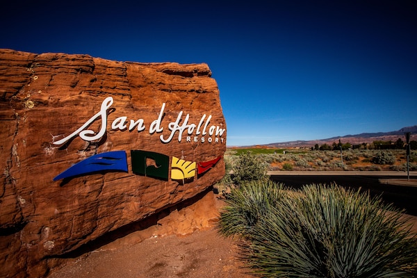 Vacation Rentals At Sand Hollow Resort - St. George, USA