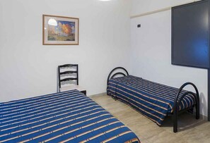 Quarto Triplo | Cofre no quarto, Wi-fi grátis 