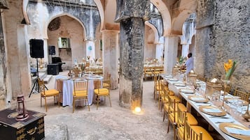 Espaço exterior para banquetes