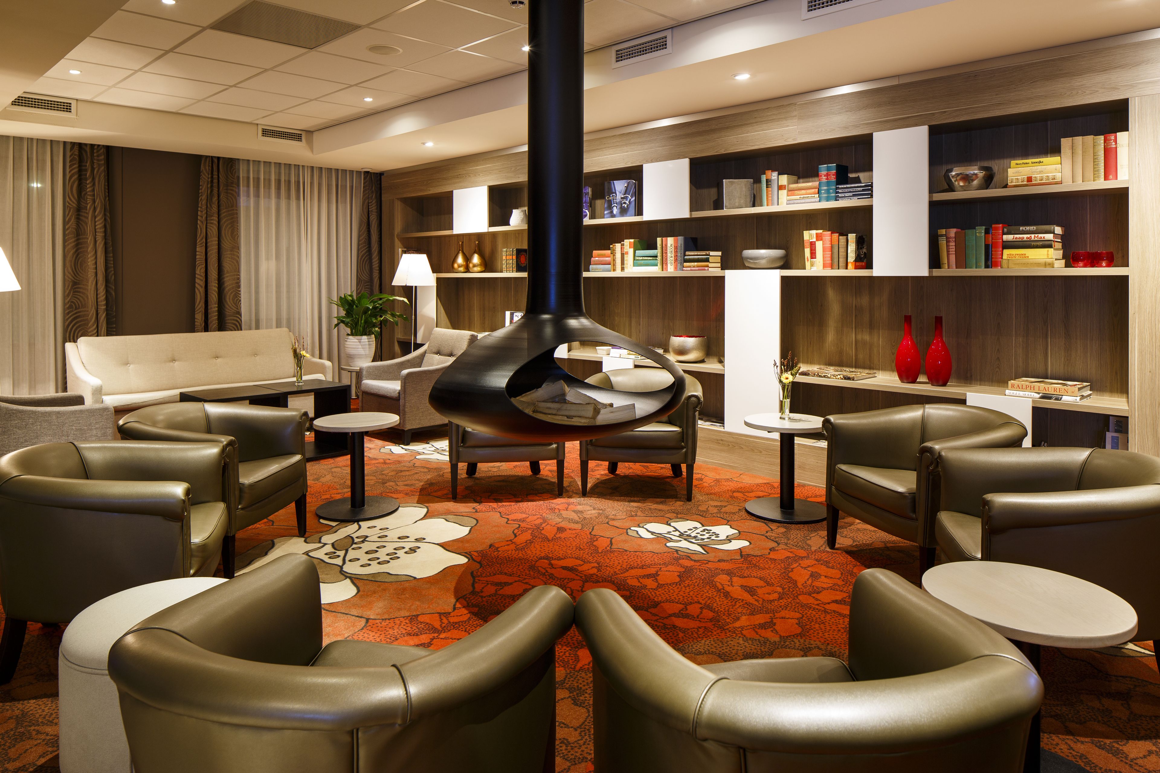 Boutique Hotel Corona in Den Haag - Hotels.com