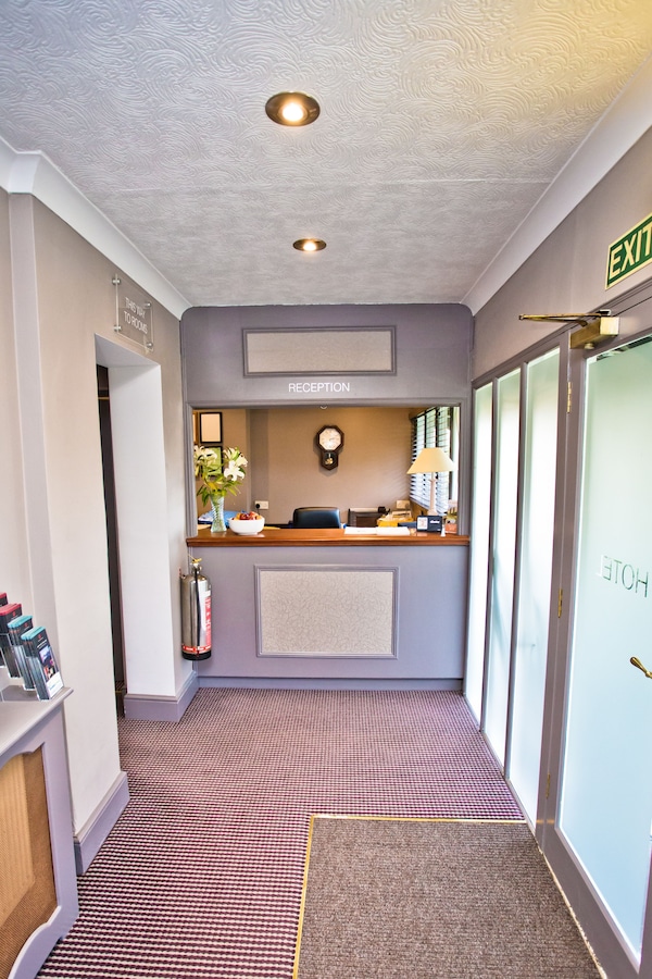 Wards Hotel - Folkestone