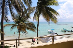 Apartamento Standard, 2 quartos, vista para o mar, junto à praia | Varanda