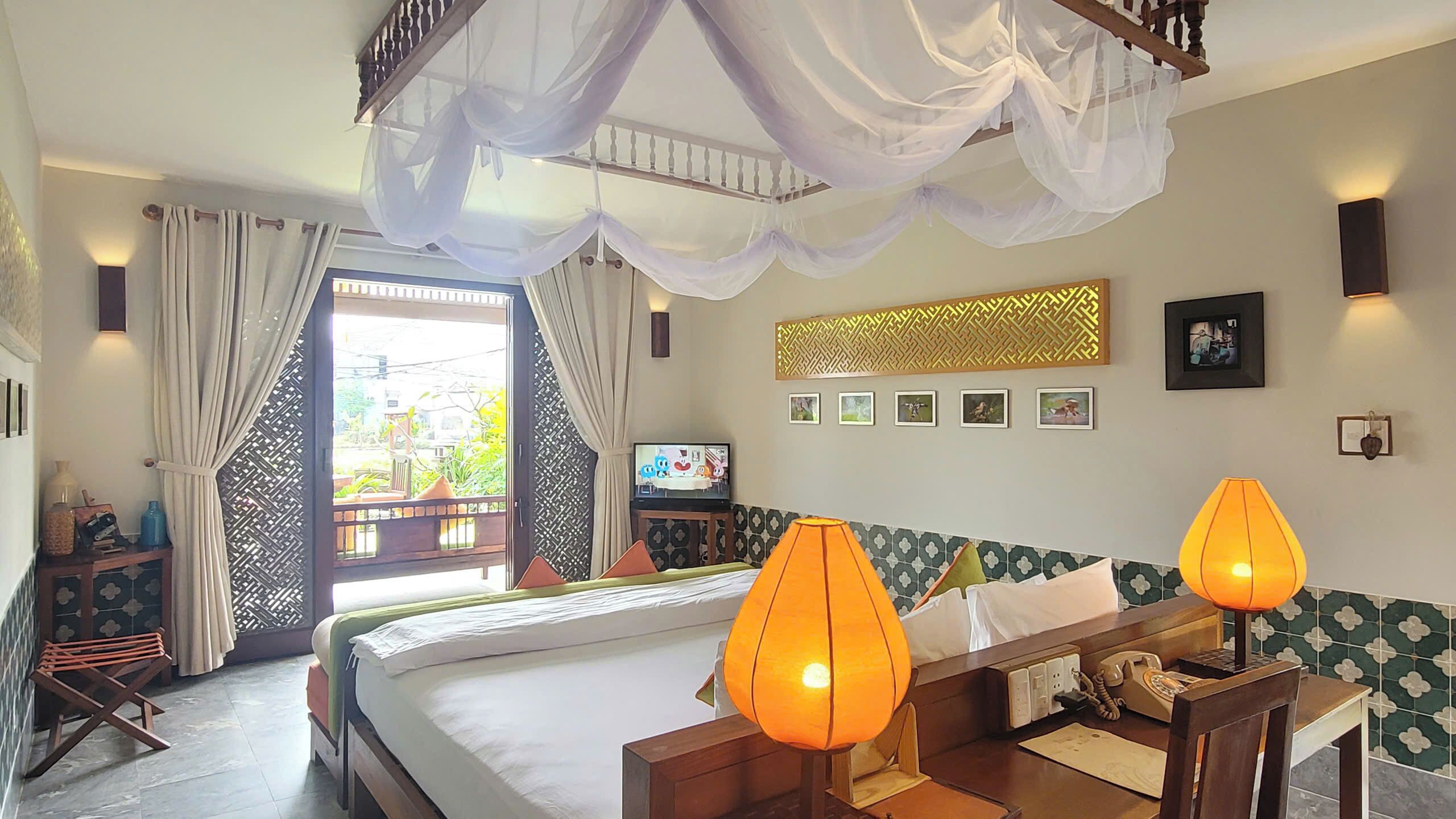 Quarto casal luxo, 1 quarto (Chic) | 1 quarto, frigobar, cofres nos quartos, escrivaninha