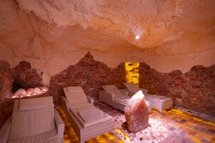 Sauna seca, tratamentos corporais, aromaterapia, bandagem corporal