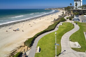 Pacific View Inn Reviews, Deals & Photos 2023 - Expedia