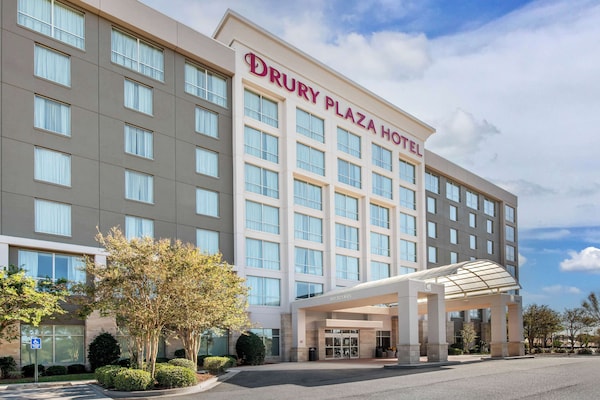 Drury Plaza Hotel Valdosta - Valdosta, GA
