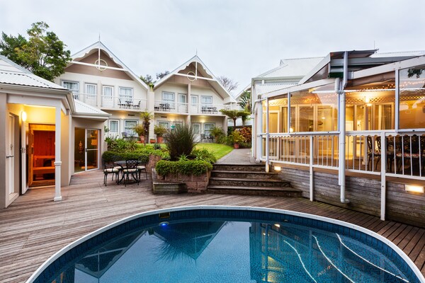 Quarry Lake Inn - Western Cape