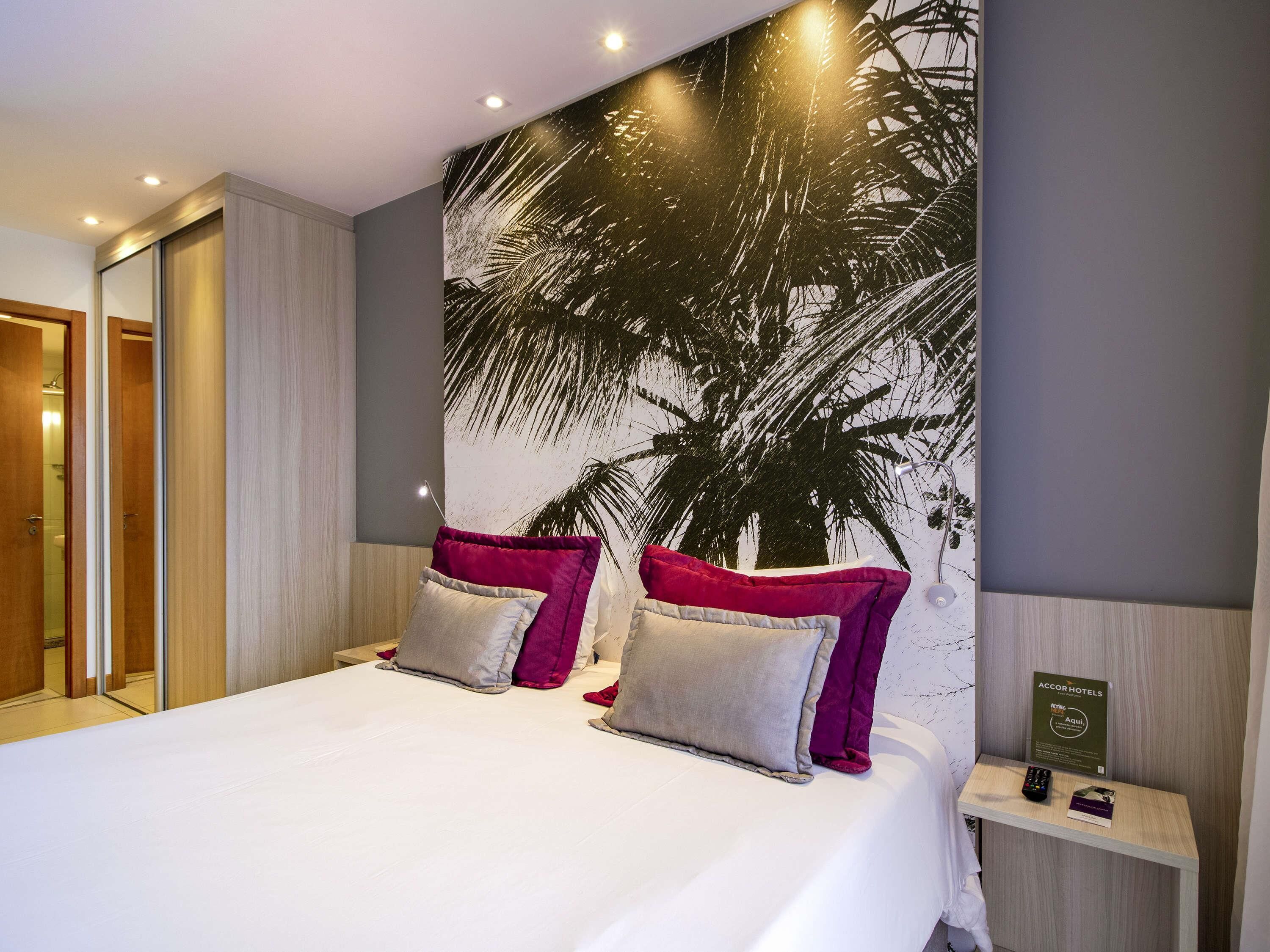 Quarto standard, 1 cama de casal | Frigobar, escrivaninha, Wi-Fi de cortesia, roupa de cama
