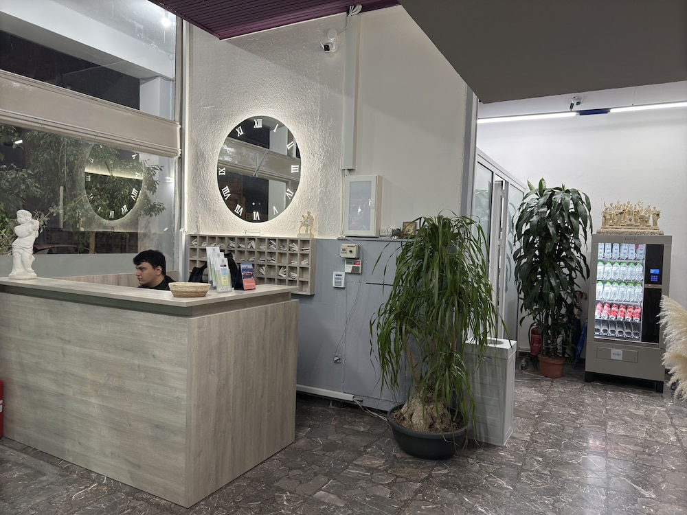 Athens International Youth Hotel And Hostel - Athen