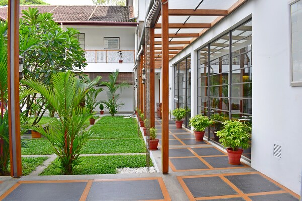 Eighth Bastion- Cgh Earth - Kochi, India