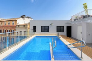 Piscina externa sazonal