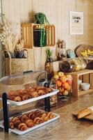 Pequeno-almoço tipo buffet diário (9 EUR por pessoa) 