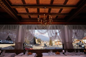 Praça de alimentação