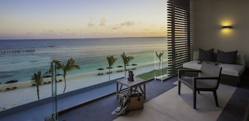 Vista para praia/oceano