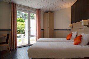 Quarto duplo standard | Escrivaninha, Wi-Fi de cortesia