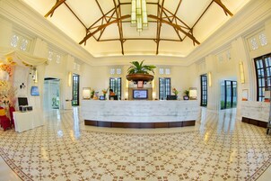 Entrada (vista interior)