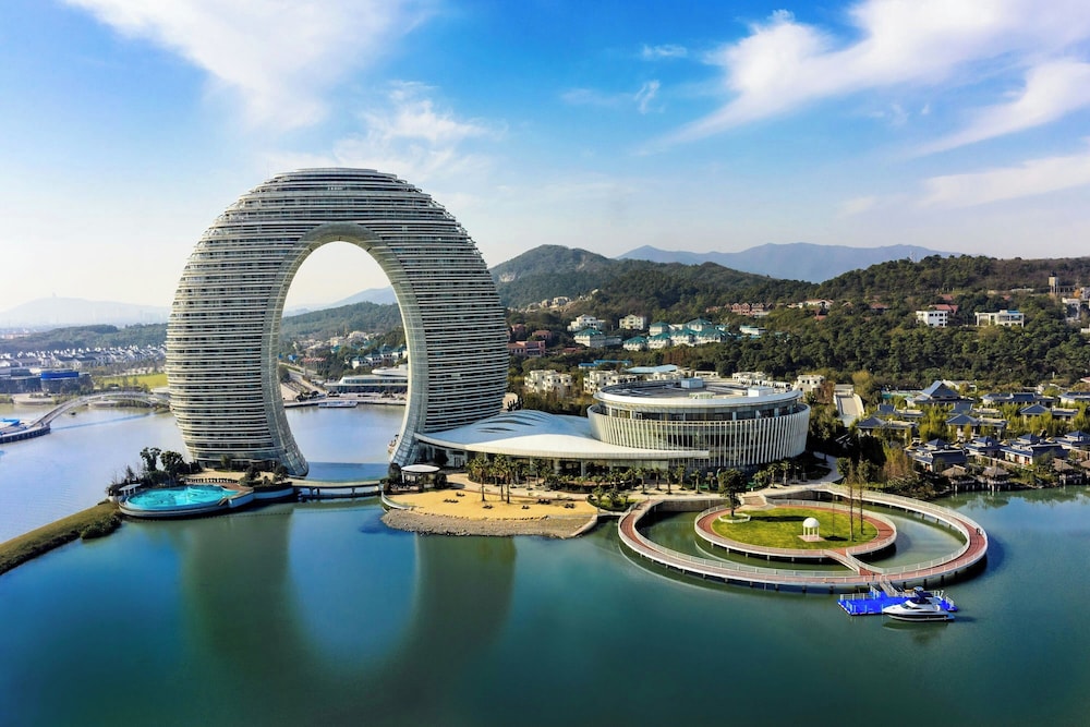 Sheraton Huzhou Taihu Lake Hot Spring Resort & Spa - Huzhou