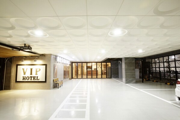 Estacionamento grátis 