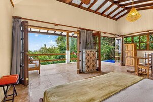 Villa | Roupa de alta qualidade, camas de colchão Select Comfort, minibar 