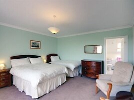 Suite, casa de banho anexa | 1 quarto 