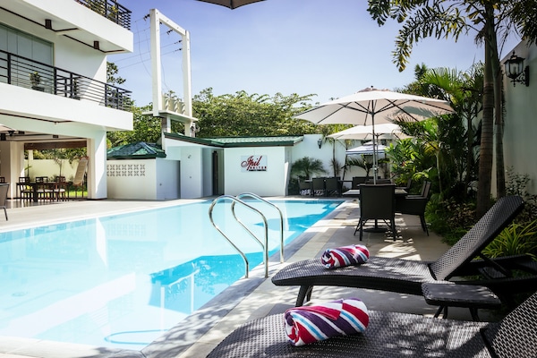 Ipil Suites Puerto Princesa - Puerto Princesa