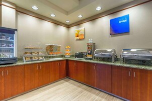 Pequeno-almoço tipo buffet diário incluído 