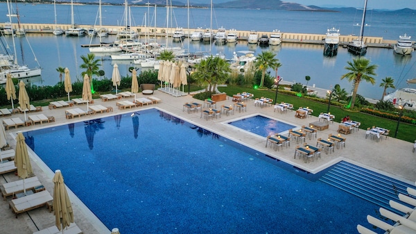 Yacht Club - Altınkum