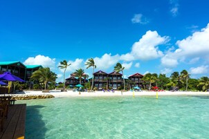 Seafront Villa | Vista para a praia ou o mar