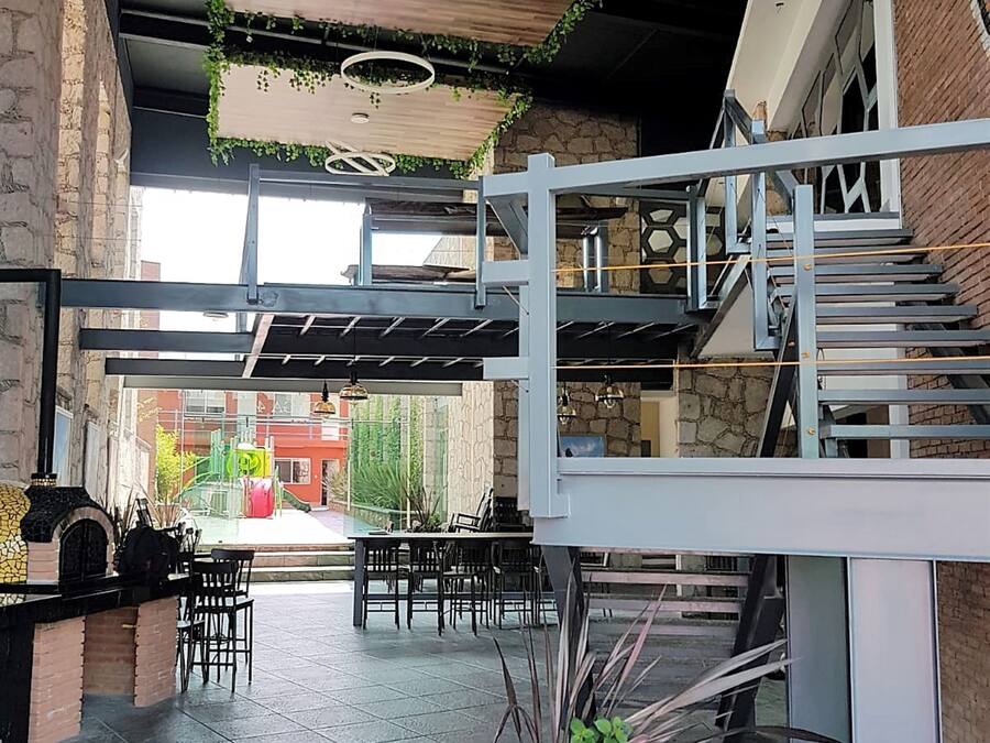 Pequenos-almoços, almoços e jantares servidos