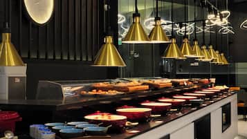 Almoço e jantar, culinária japonesa