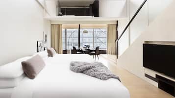 Suíte família (Loft) | 1 quarto, roupas de cama premium, edredons de pluma, cofres nos quartos