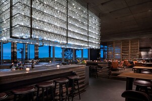 Saguão/lounge, vistas para a praia, aberto todos os dias