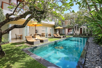 Amadea Resort & Villas