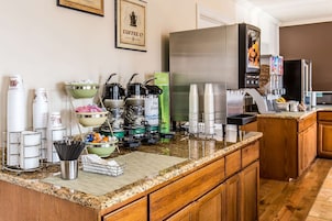 Café da manhã com buffet grátis