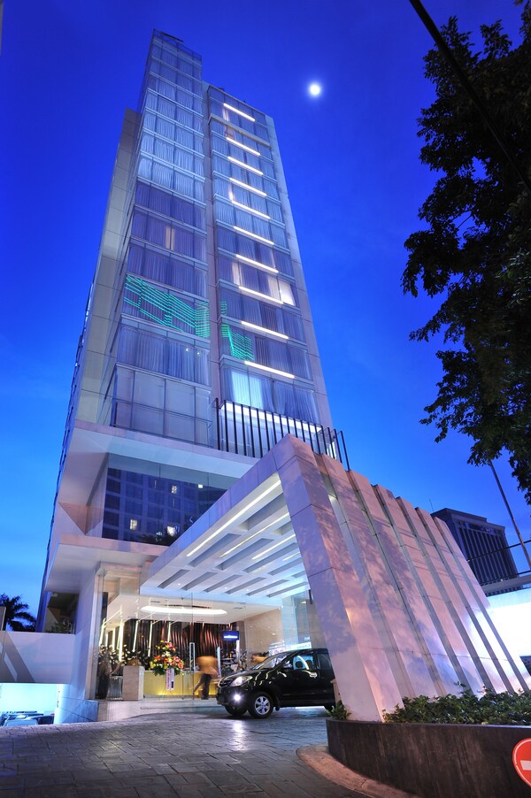 Midtown Hotel - Surabaya