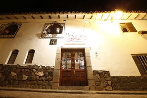 Entrada do alojamento