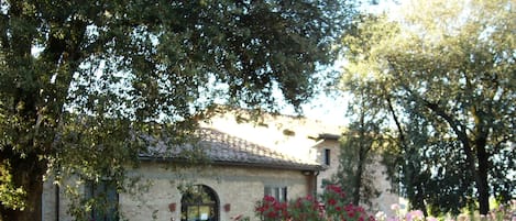 Fachada da propriedade