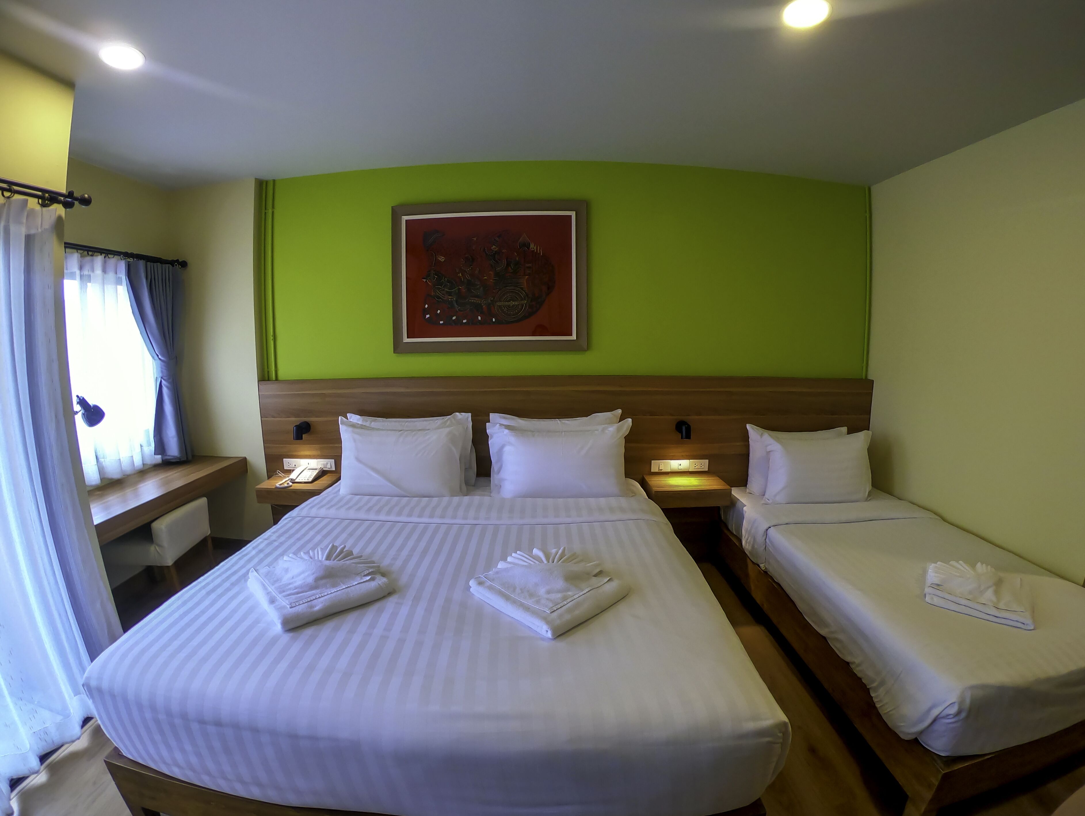 Siri Oriental Bangkok Hotel, Bangkok: Info, Photos, Reviews | Book at Hotels.com