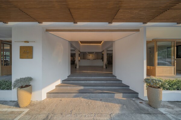Mintara Hotel - Min Buri