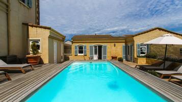 Quarto standard, 1 quarto, acesso à piscina, ao lado da piscina | Vista do quarto