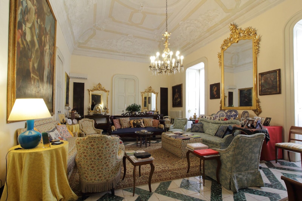 B&b Palazzo Bernardini Suite - Lecce