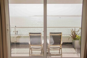 Quarto Duplo, varanda, vista para o mar | Varanda