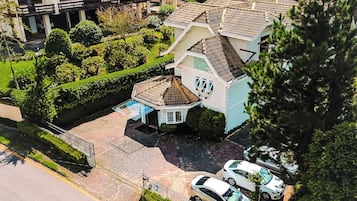 Fachada da propriedade